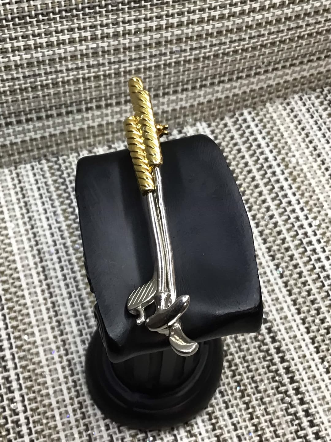 Vintage GOLF CLUB Gold Tone Pin Brooch. - Etsy