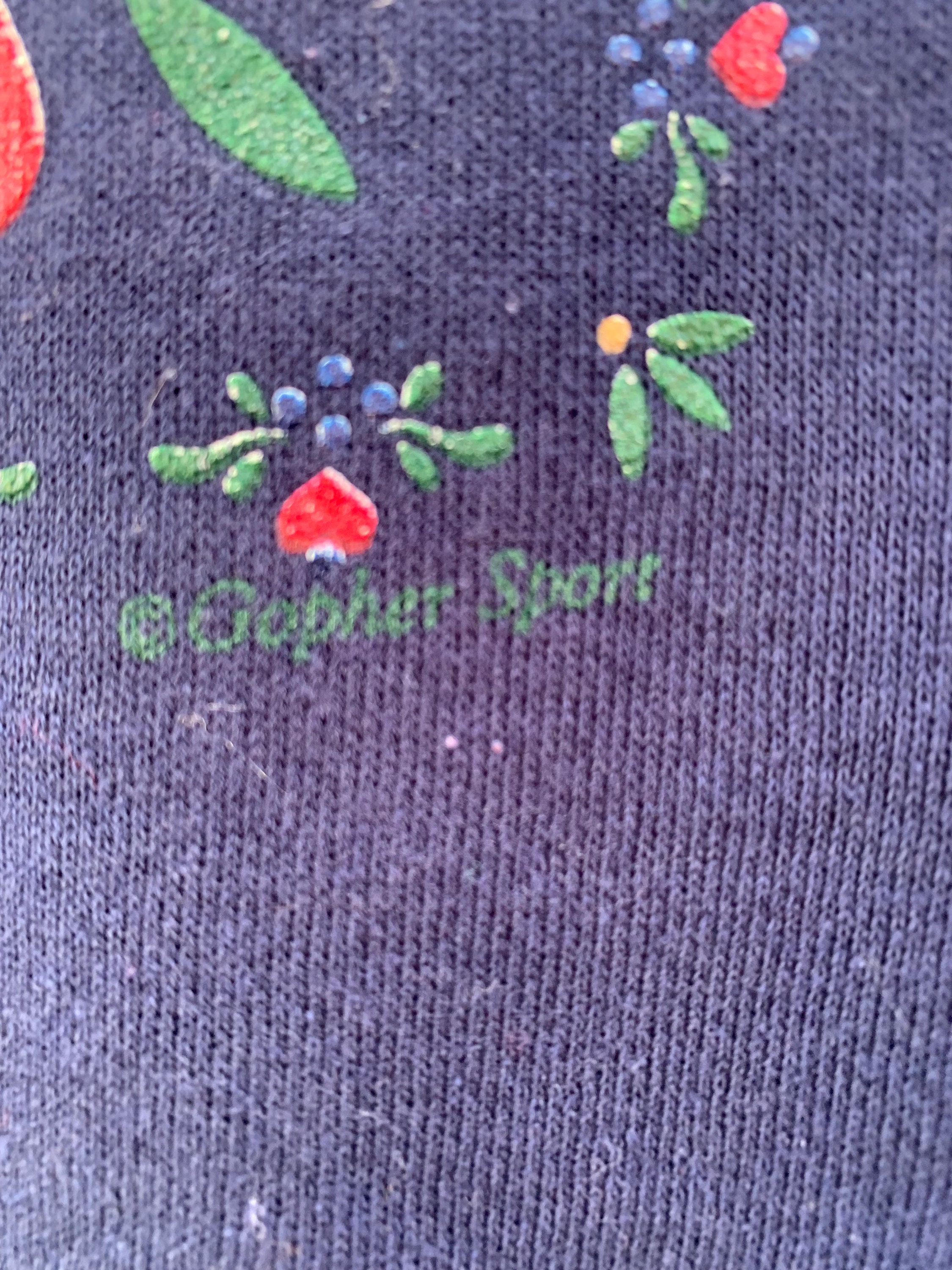 Vintage apples Grandma Sweater Size Large by Gopher Sport, Blue/red ...