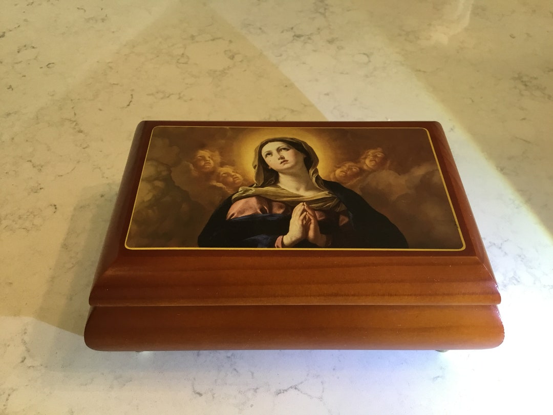 The Blessed Virgin Mary Music Box Danbury Mint - Etsy