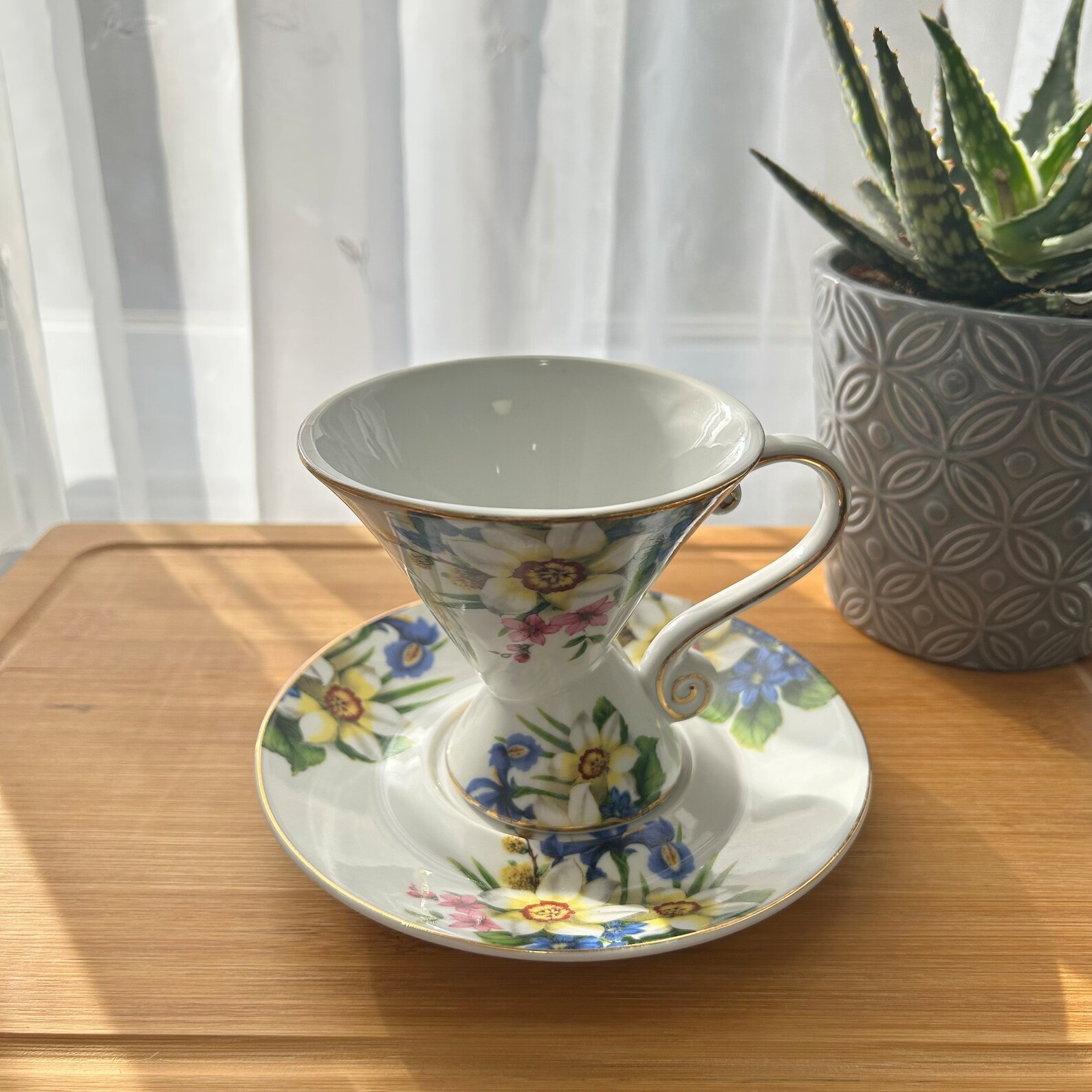 Vintage Fun Shaped Tea Cup and Saucer Spring Flowers Porcelain Tea Cup ...