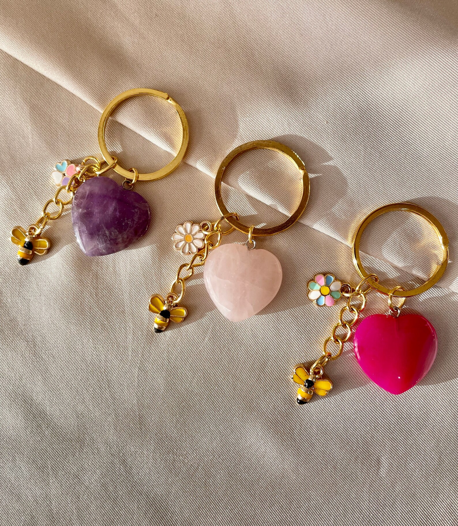 Crystal Heart Keychains, Cute Flower and Bee Keychain, Colorful ...