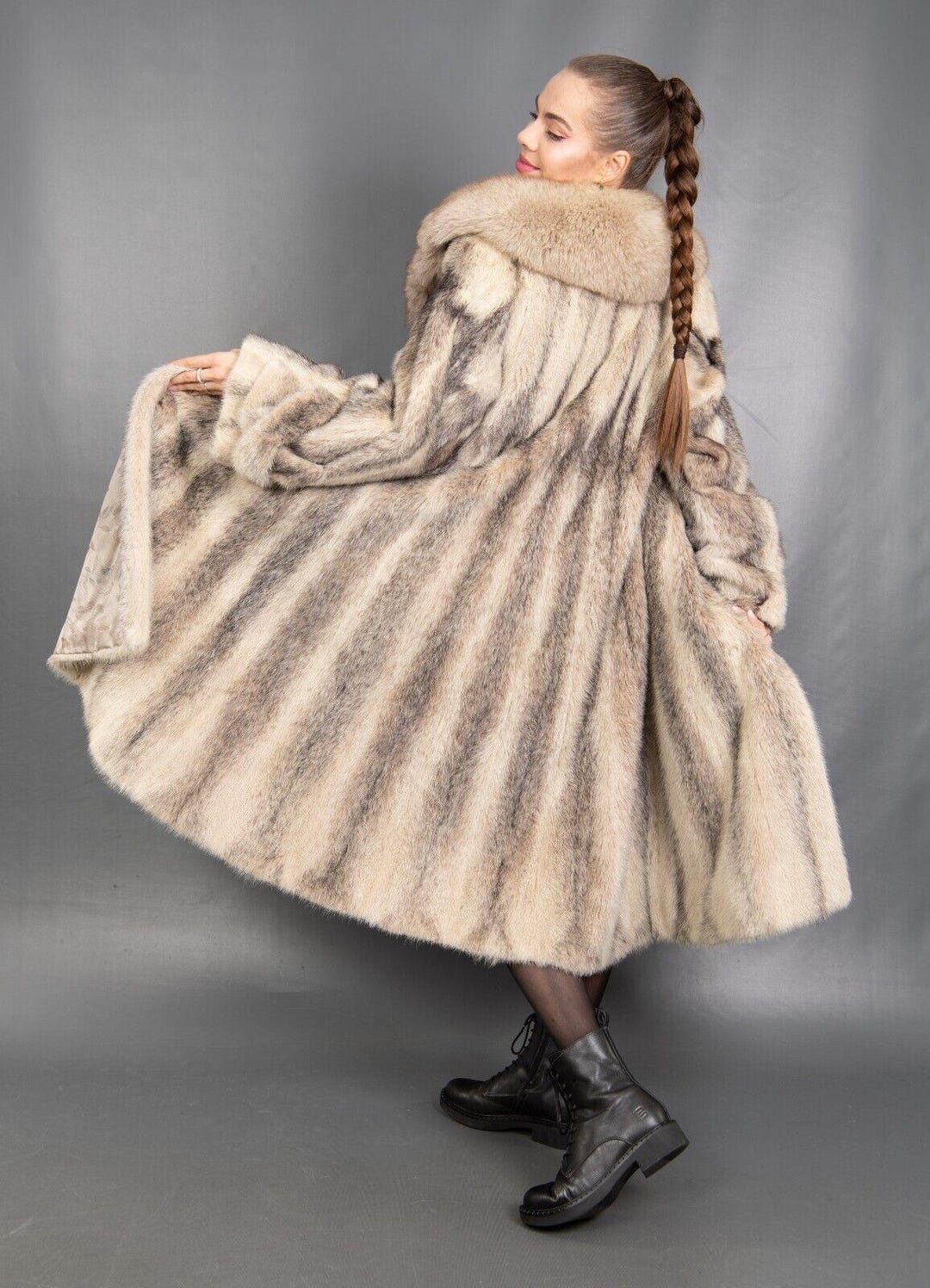 5024 Glamorous Real Black Cross Mink Fur Coat Luxury Swinger Beautiful ...