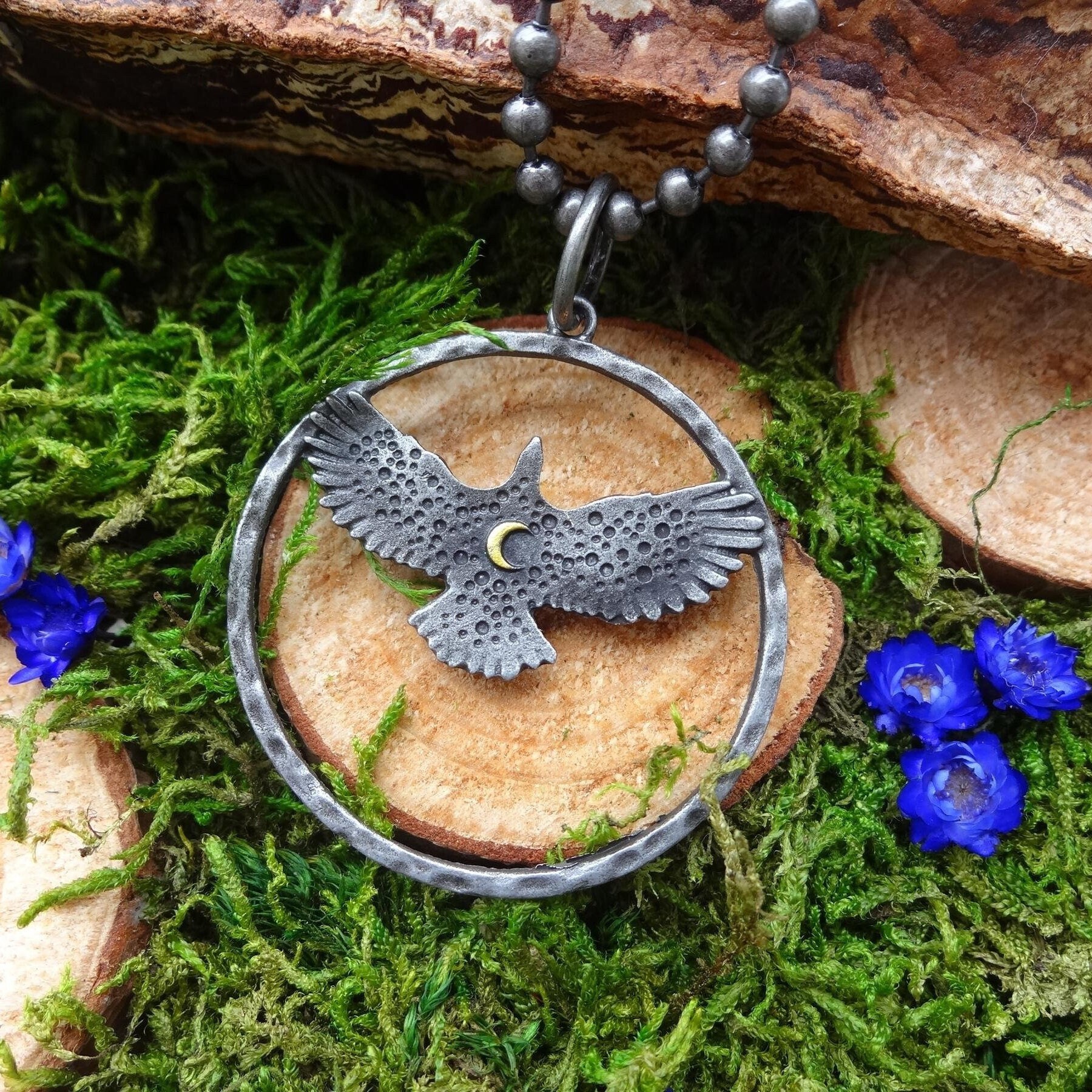 Flying Raven Pendant Necklace Magical Gothic Raven Charm - Etsy