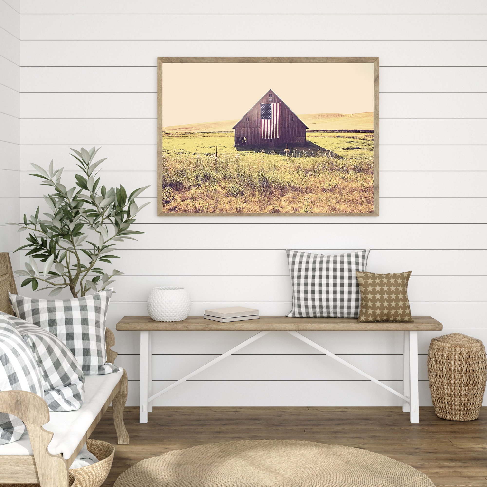 Vintage Barn, American Flag, Rustic Farmhouse Decor, America Printable ...