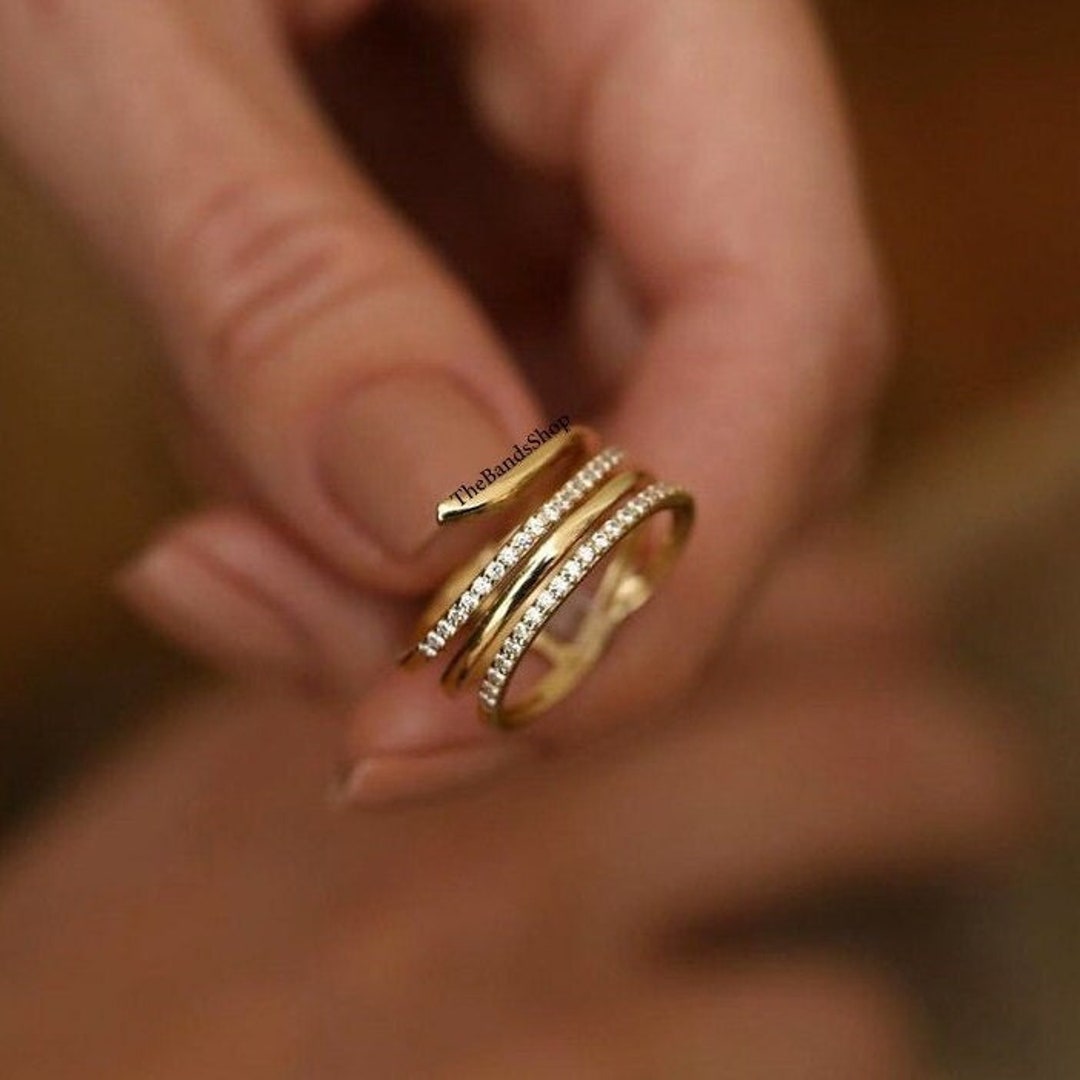 14k Yellow Gold Proposal Band, Elegant Five Row Layered Diamond Ring ...