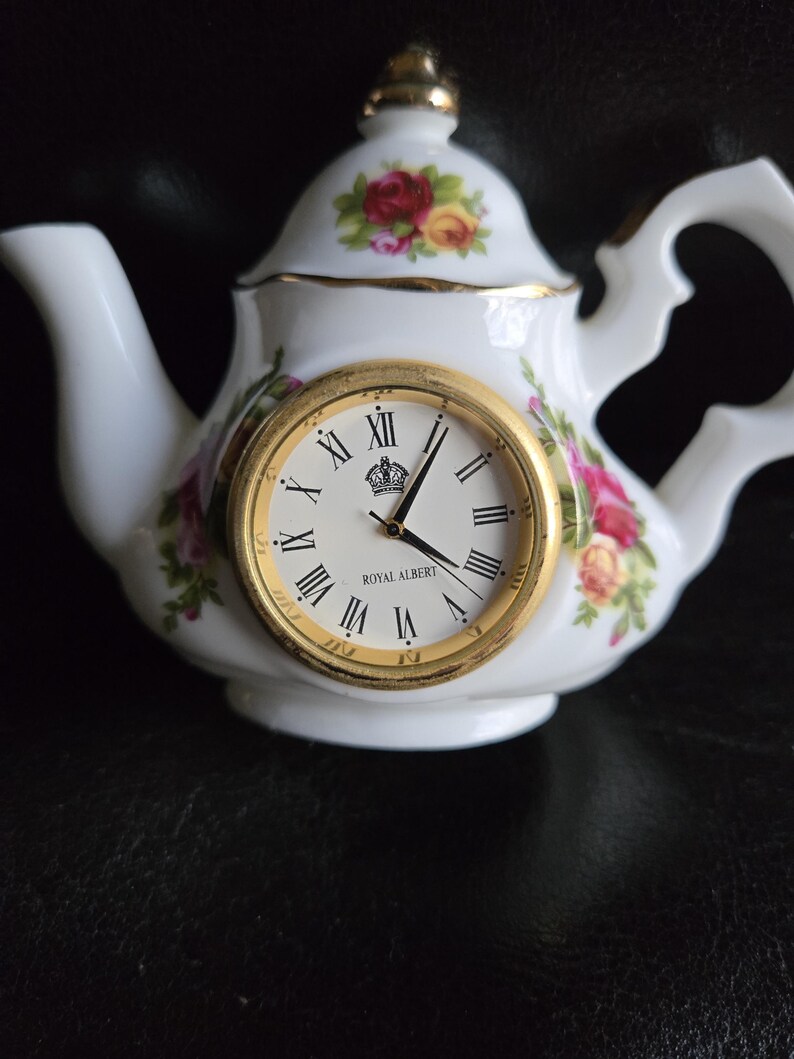 Royal Albert Teapot Clock - Etsy