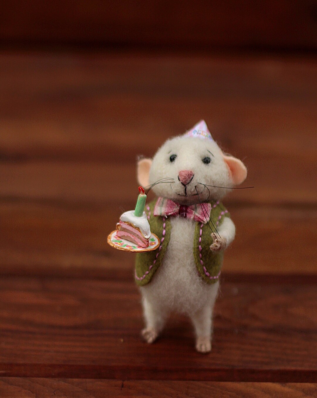 Needle Felt Birthday Mouse With Birthday Cake, Happy Birthday Gift ...