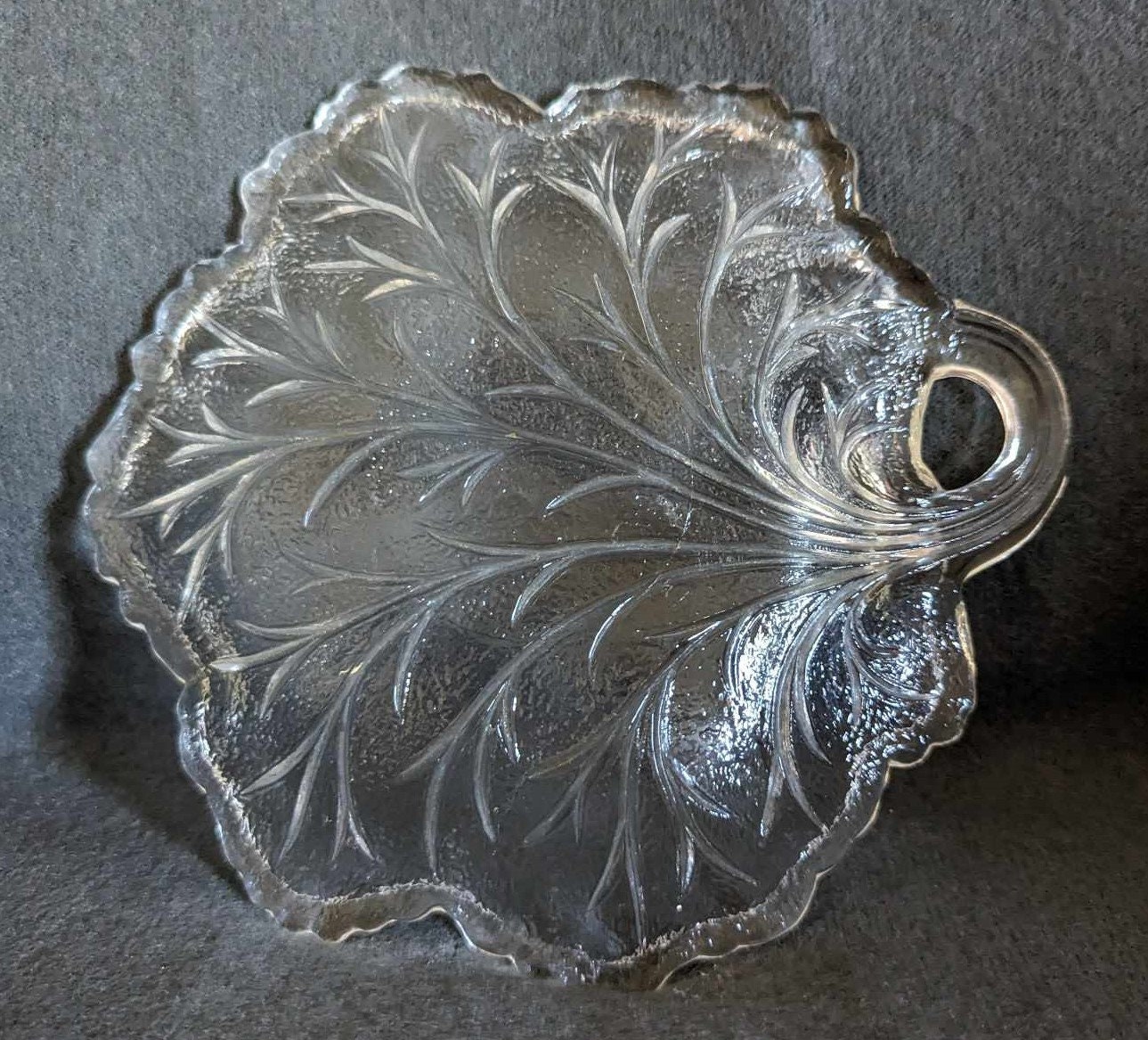Vintage 1970's Indiana Glass Pebble Leaf Pattern Glass - Etsy
