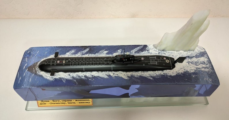 Diorama of Submarine in Epoxy Resin Project 941 shark the World's ...