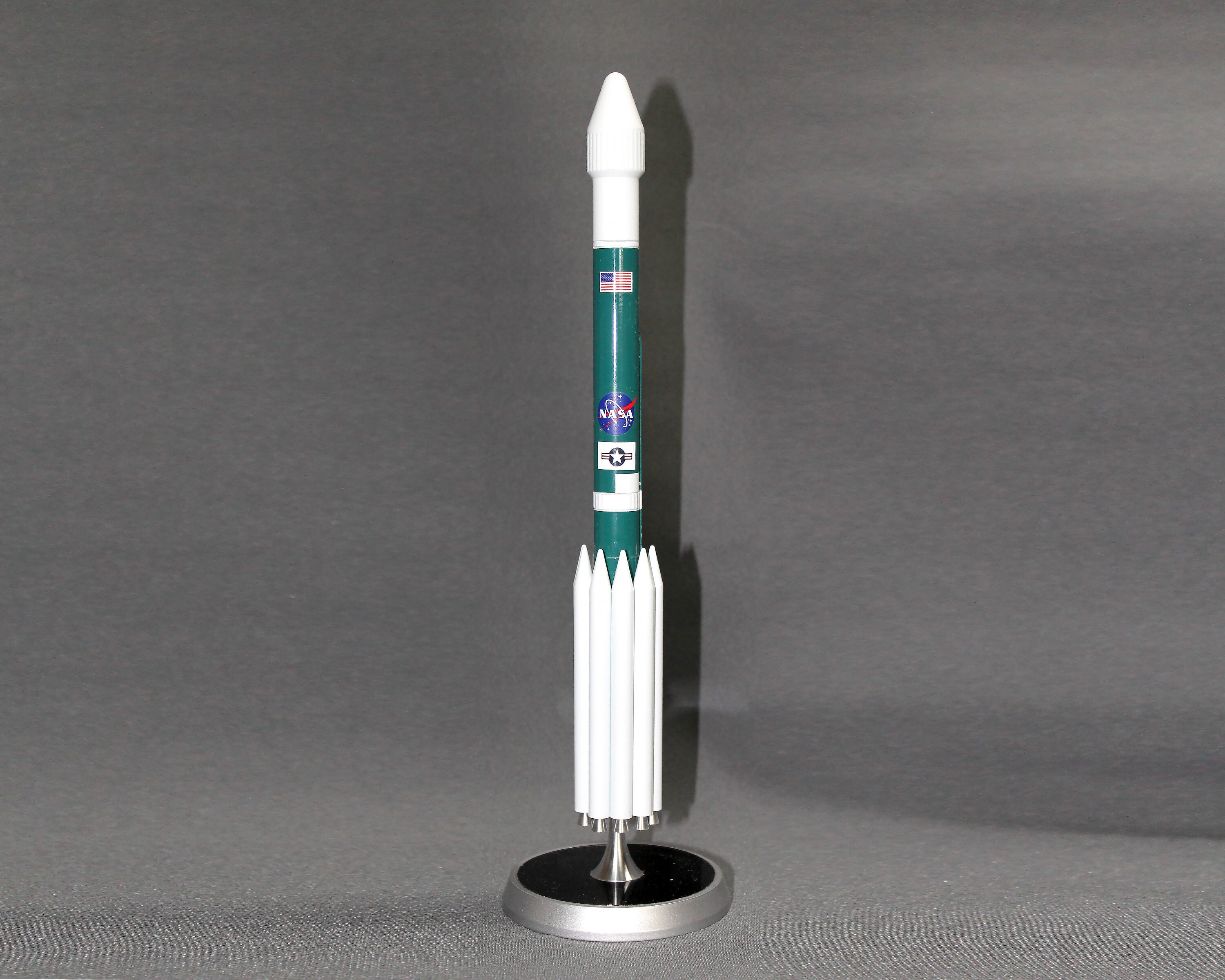 NASA Delta 2 Spacecraft Launch Vehicle Scale Model - Etsy