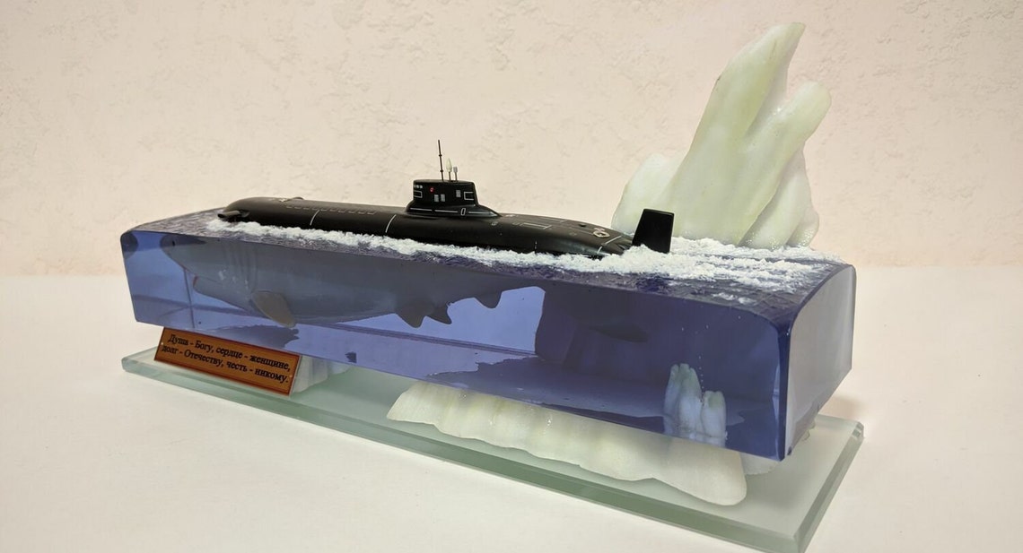 Diorama of Submarine in Epoxy Resin Project 941 shark the World's ...