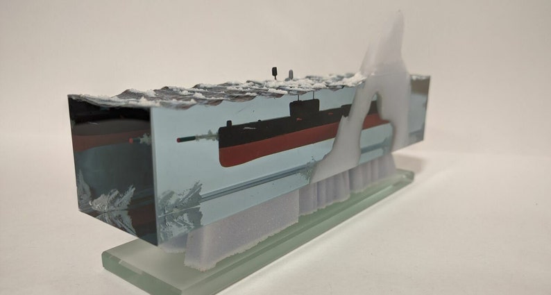 Diorama of Submarine in Epoxy Resin Project 675 (clamshell or Roaring ...