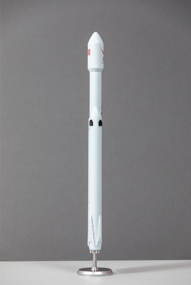Spacex Falcon Heavy Rocket Spacecraft Launch Vehicle Scale Model - Etsy