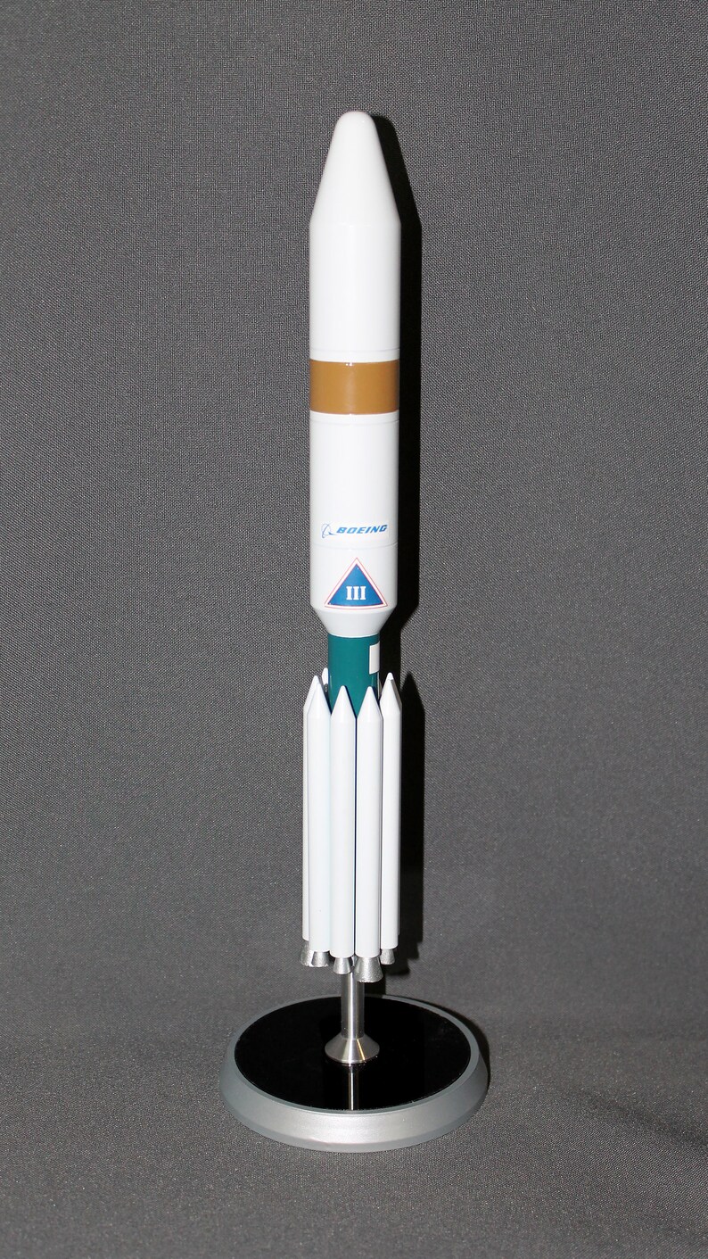 Delta 3 Spacecraft Launch Vehicle Scale Model - Etsy