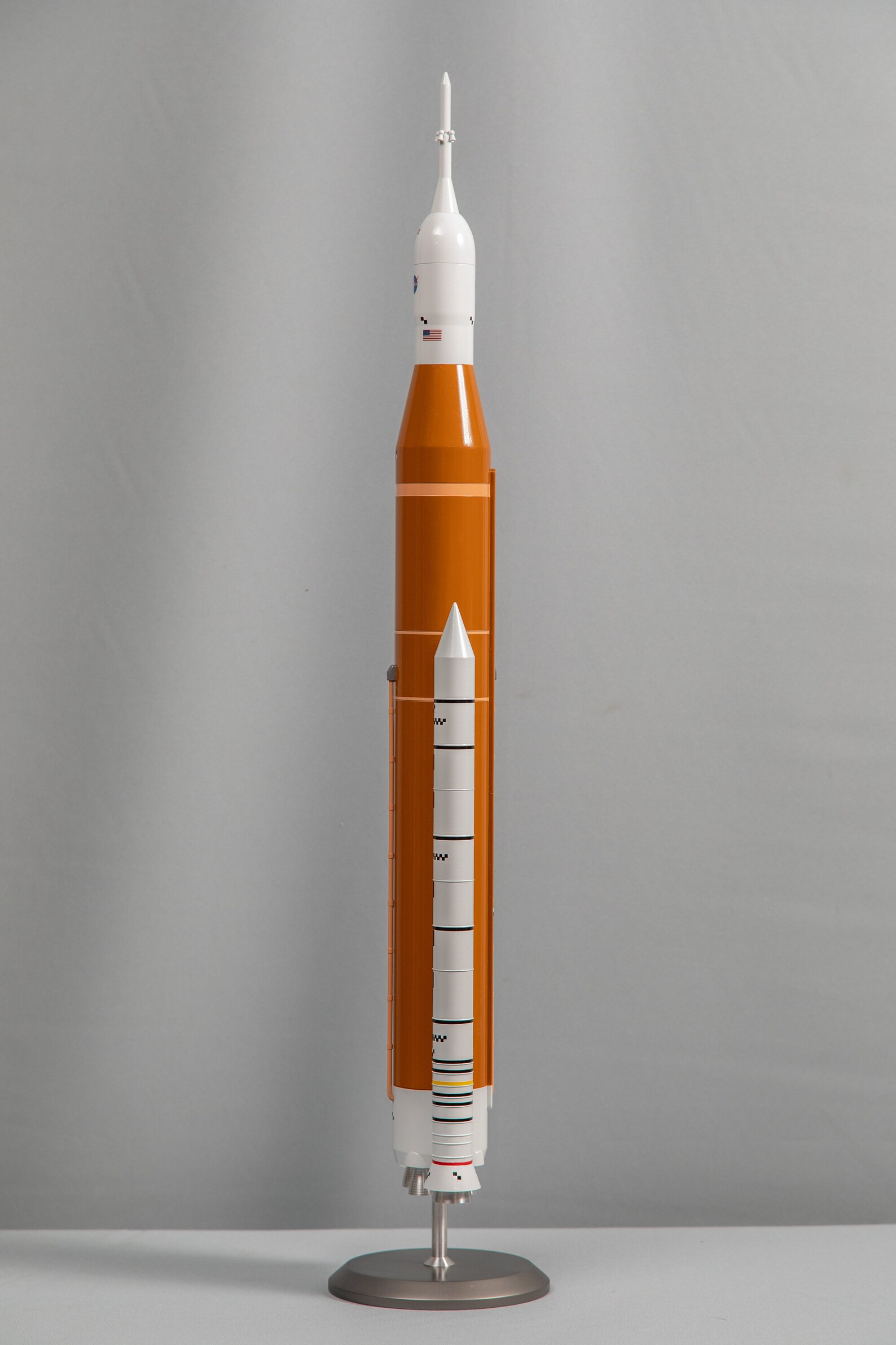 SLS-1B Crew Spacecraft Launch Vehicle Scale Model - Space Launch System ...