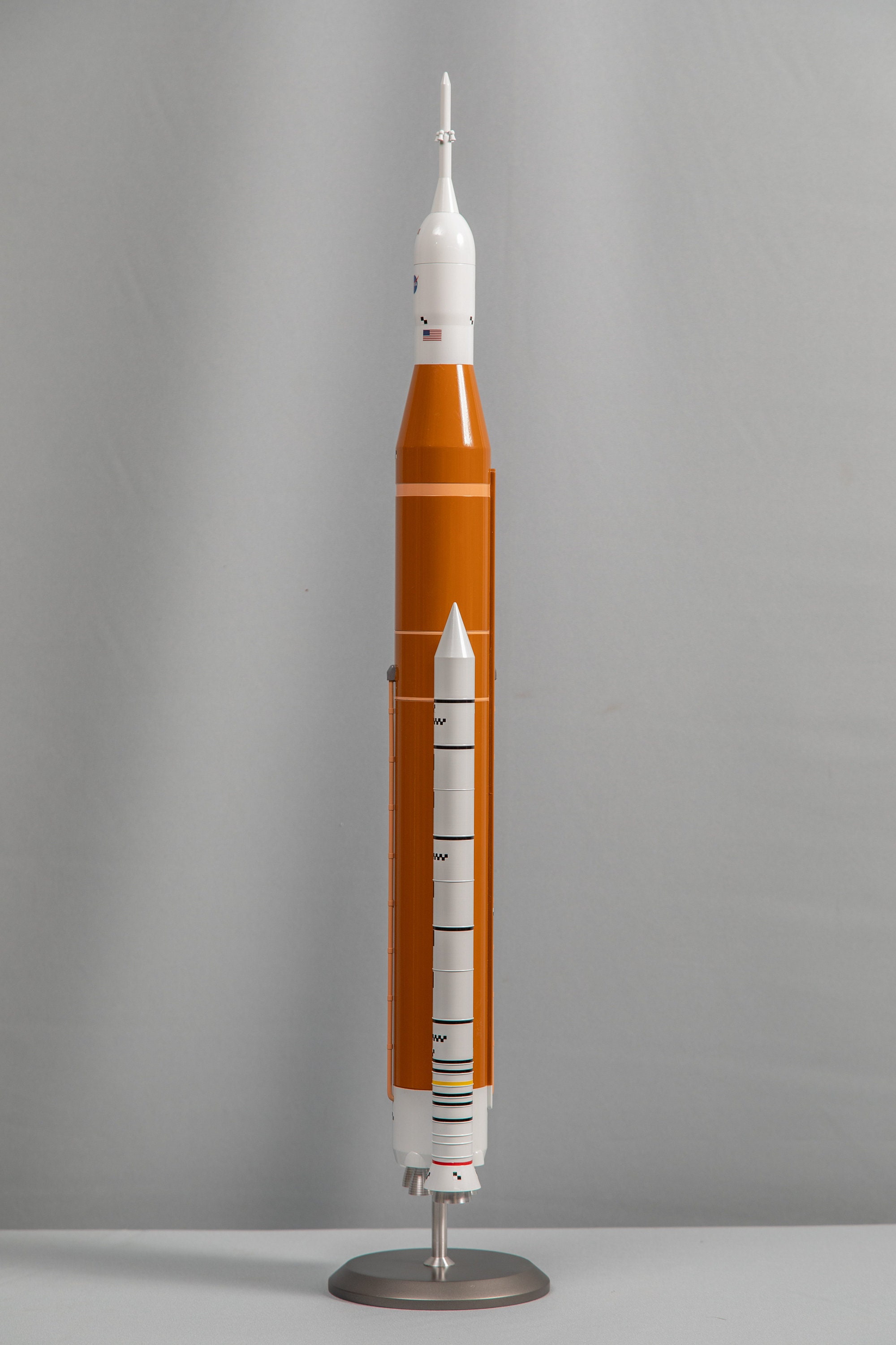 SLS-1B Crew Spacecraft Launch Vehicle Scale Model - Space Launch System ...
