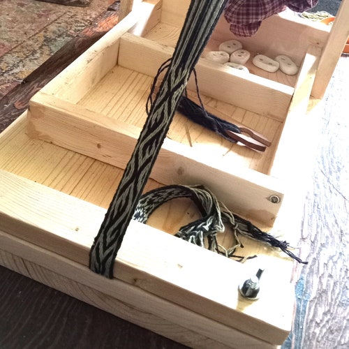 Tablet Weaving Loom Instructions PDF - Etsy