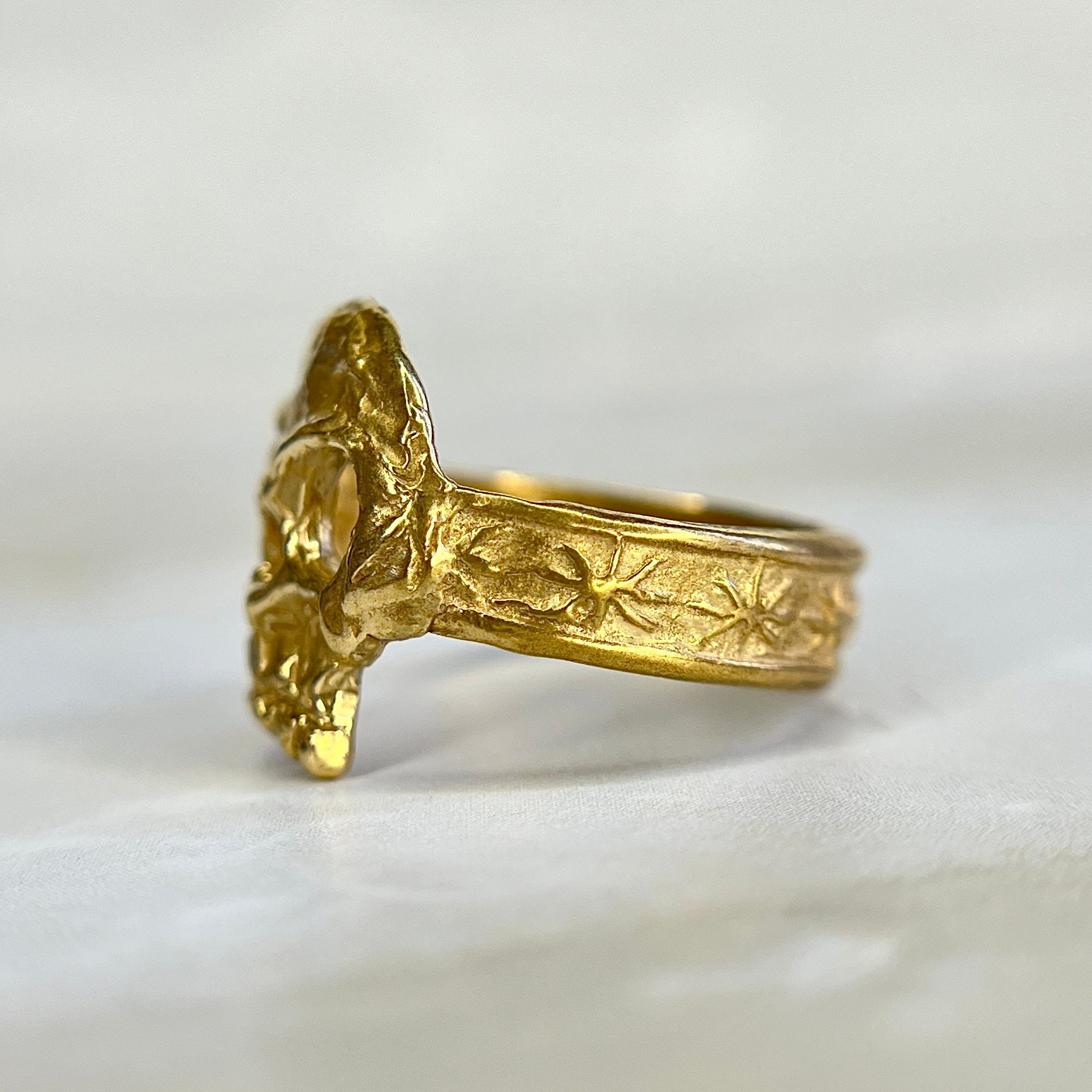 14k Gold Skull Ring Ancient Ancient Design Solid Gold Momento Mori Ring ...
