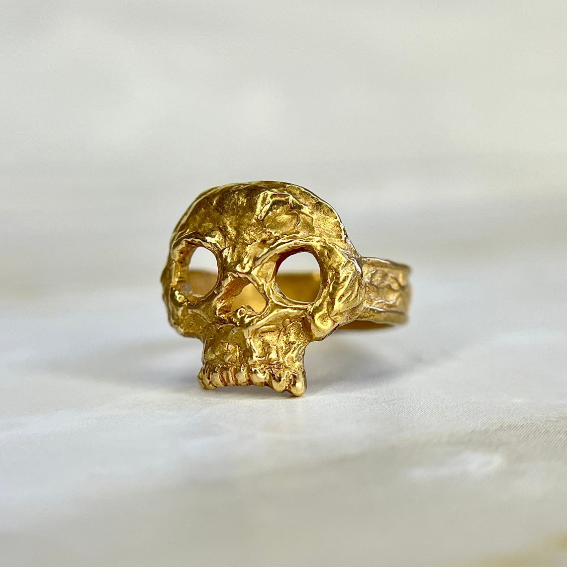 14k Gold Skull Ring Ancient Ancient Design Solid Gold Momento Mori Ring ...