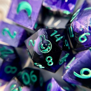 Purple and Teal, Advantage Dice Set With Matching Potion Bottle ...