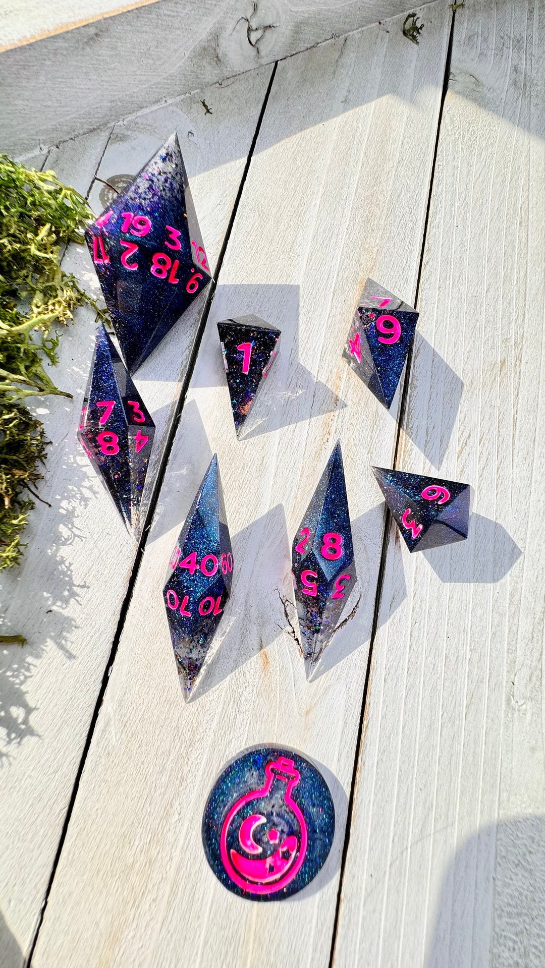Blue and Neon Pink, Color Shift, Elegant, Crystal Shaped, Crystal Dice ...
