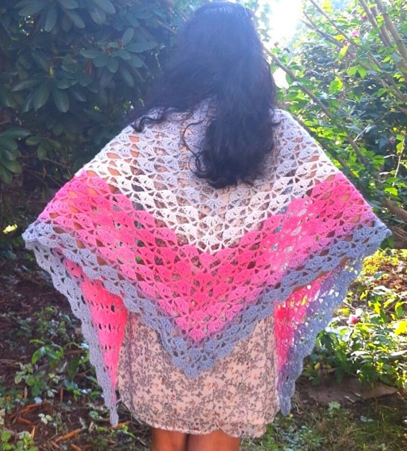 Beautiful Pink and White Handmade Shawls and Wraps, Crochet Triangle ...