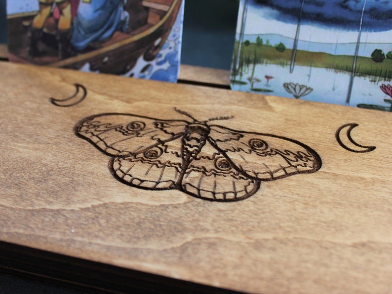 Luna Moth Tarot Card Stand Three Cards Holder Display. Tarot - Etsy