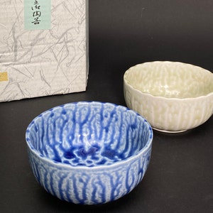 PAIR of Japanese Bowls, W4” Art Pottery, Blue & White Set Tea Cups，open ...
