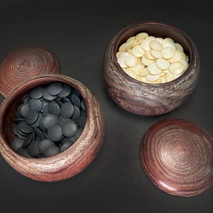 Japanese Vintage Go Stone Chess Pieces With Wood Box, Clam Shell ...