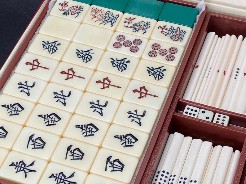 Japanese Riichi Mahjong Set Green Back Tiles, 2 Red Fives Aka Dora ...