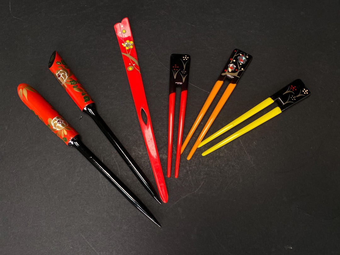 Japanese Kanzashi Kimono Geisha, Red & Black Lacquerware Hair Stick ...