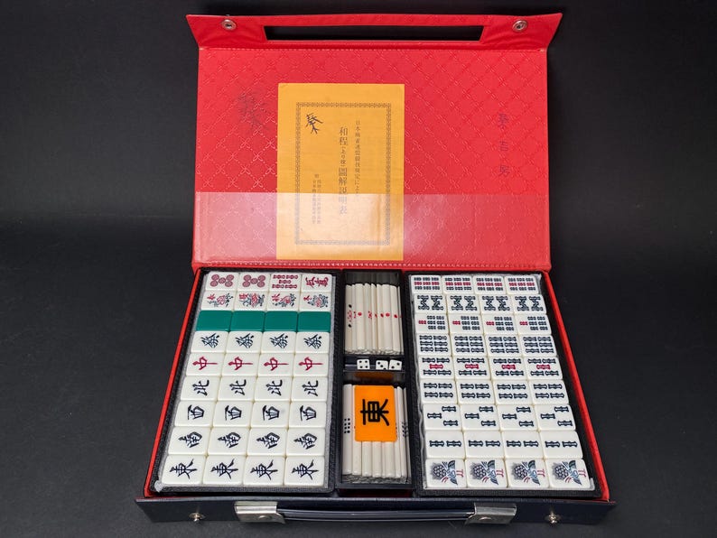 Japanese Riichi Mahjong Set Green Back Tiles, 4 Red Fives Aka Dora ...