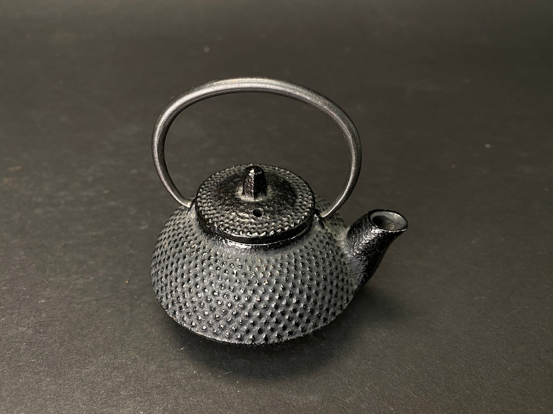 Japanese RARE Mini Tetsubin Nanbu Tekki With Infuser, TEA KETTLE, Teapot Vintage Japan Mini ...