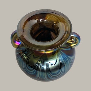Sean O'donoghue “master-blower” Iridescent Art Glass Vase Australian - Etsy