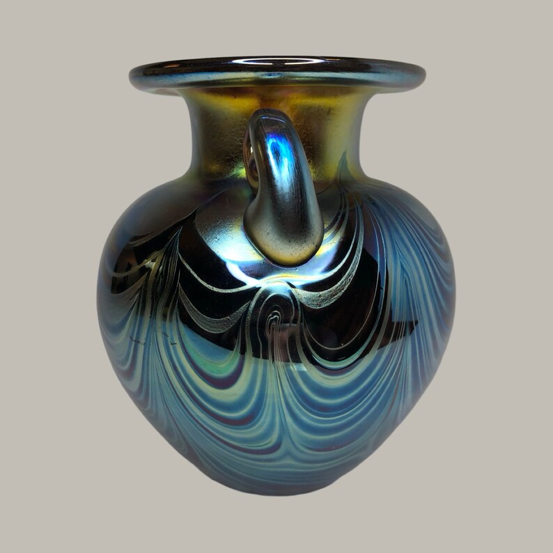 Sean O'donoghue master-blower Iridescent Art Glass Vase Australian - Etsy