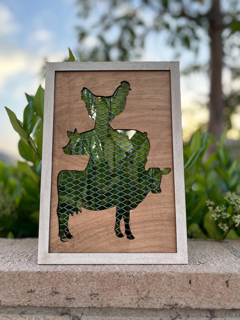 Farmhouse Animal Sign: Chicken Wire Rustic Tiered Tray Decor - Etsy