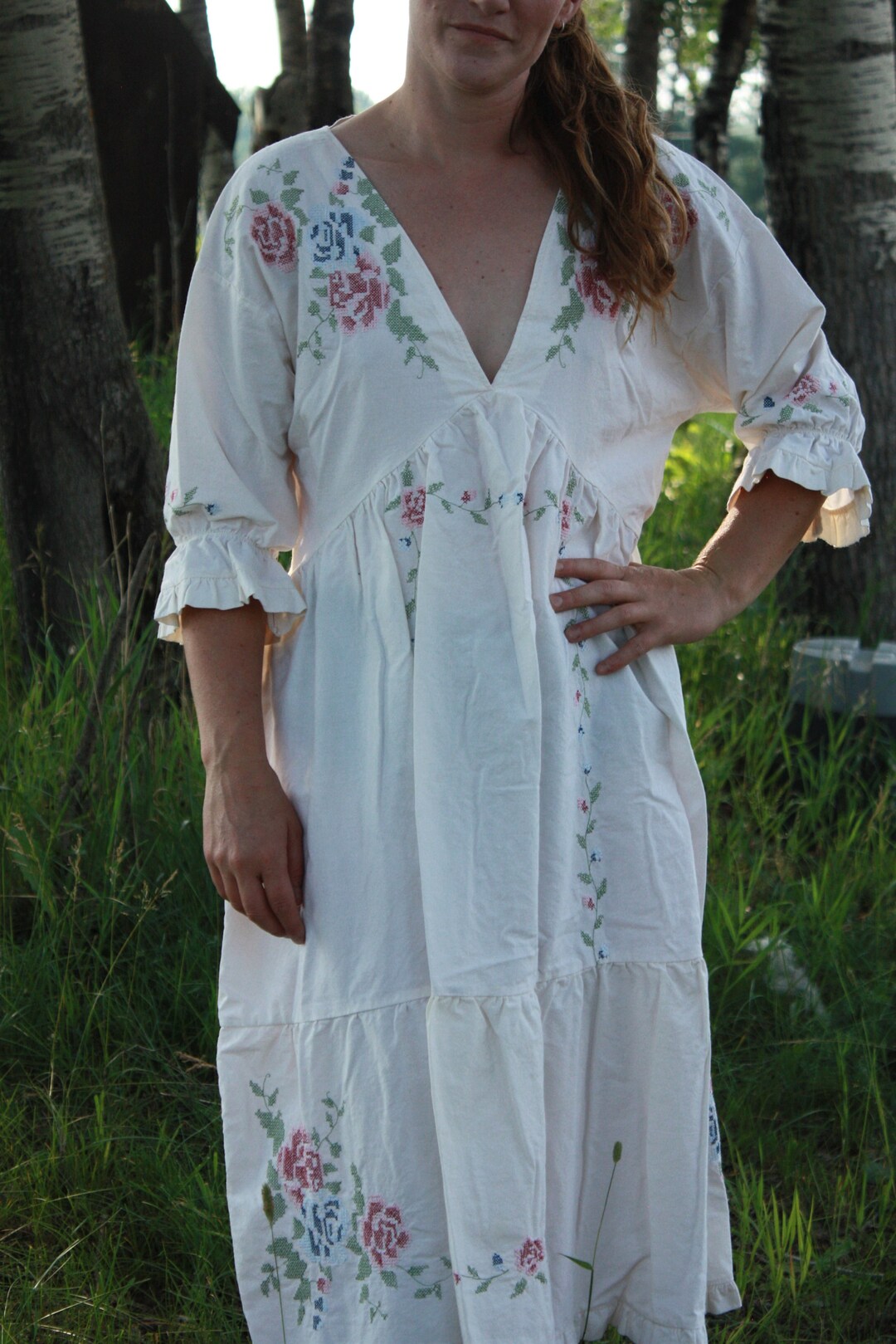 Tablecloth Dress/ Embroidered/ Pullover/ Vee Neck/ Handmade/ Upcycle - Etsy