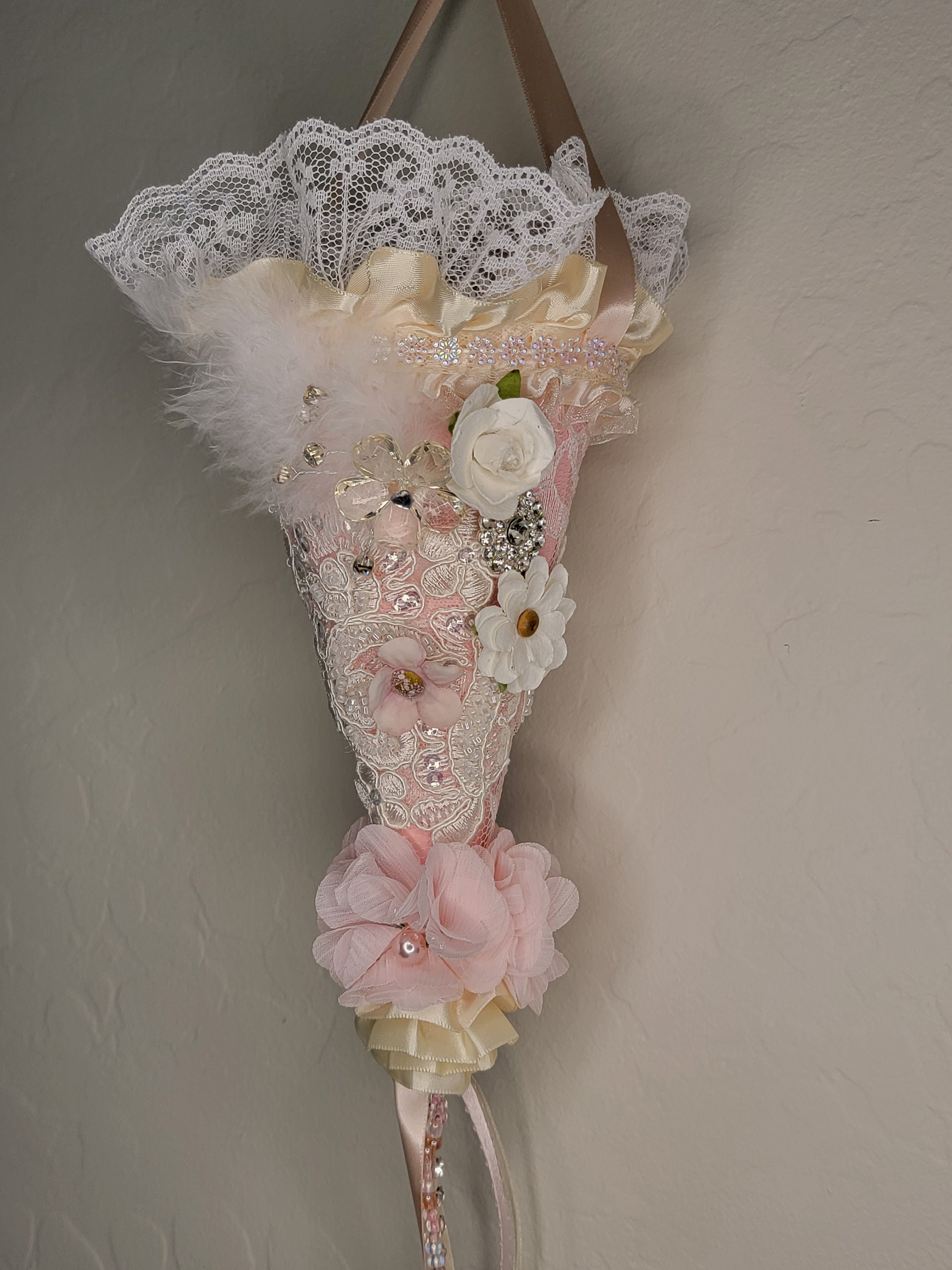 Victorian Tussie Mussie - Etsy