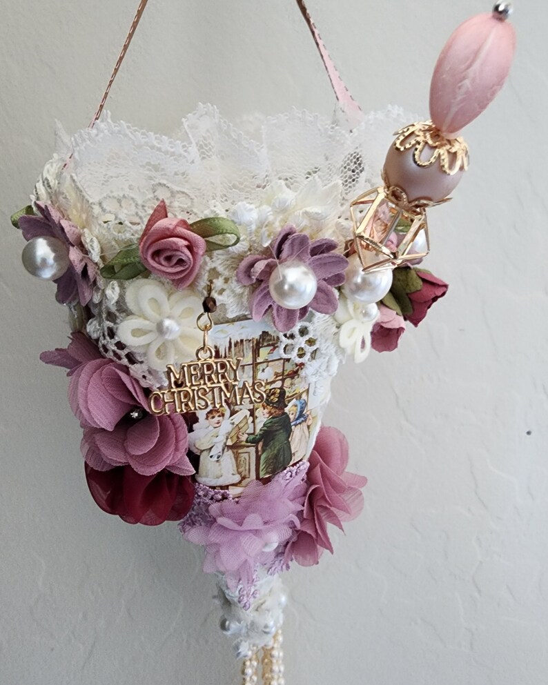 Victorian Tussie Mussie - Etsy