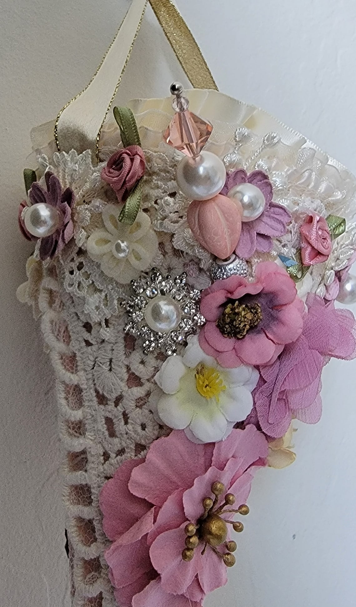 Romantic Victorian Tussie Mussie - Etsy