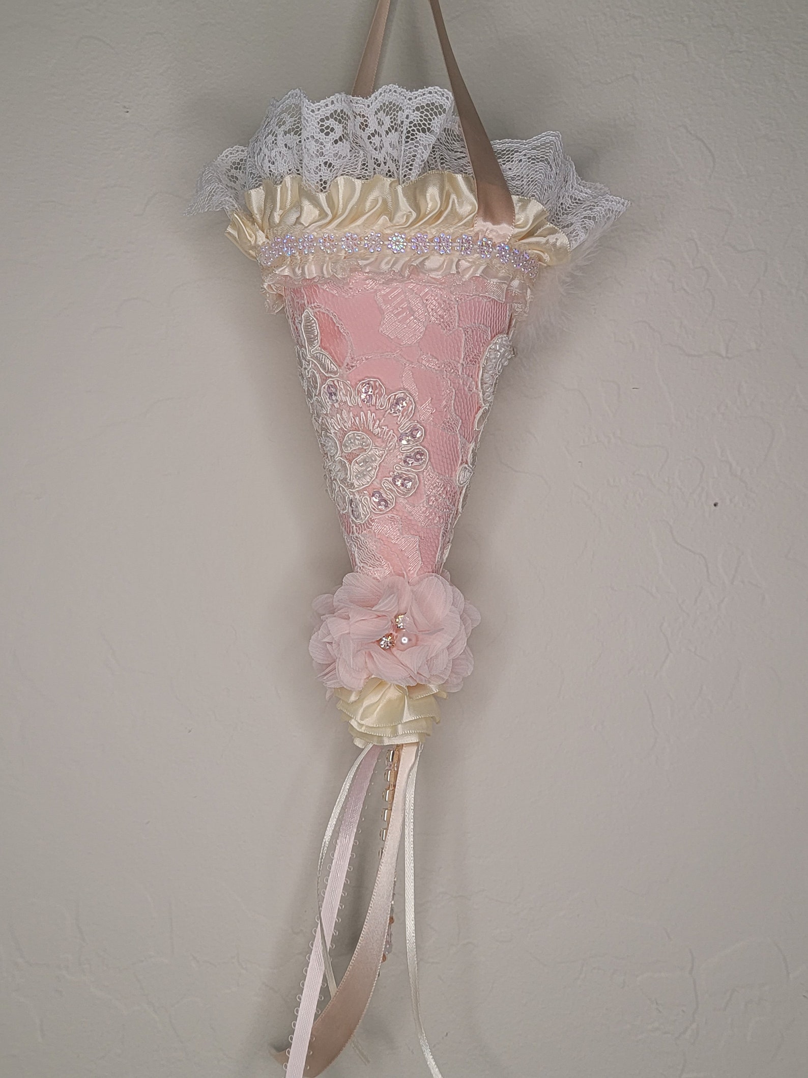 Victorian Tussie Mussie - Etsy