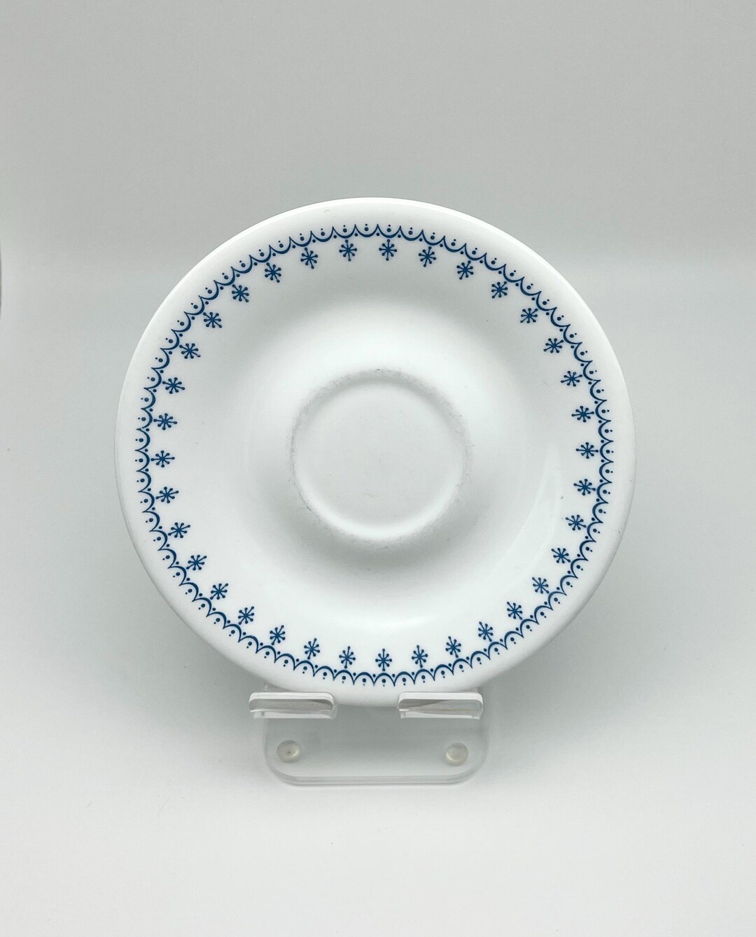Corelle Snowflake Blue Garland Saucer 6" – Mid-century Modern, 1970s ...
