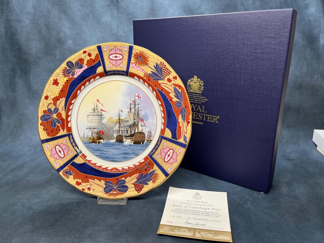 Royal Worcester - Nelson Collection Battle of Copenhagen 27.7cm ...