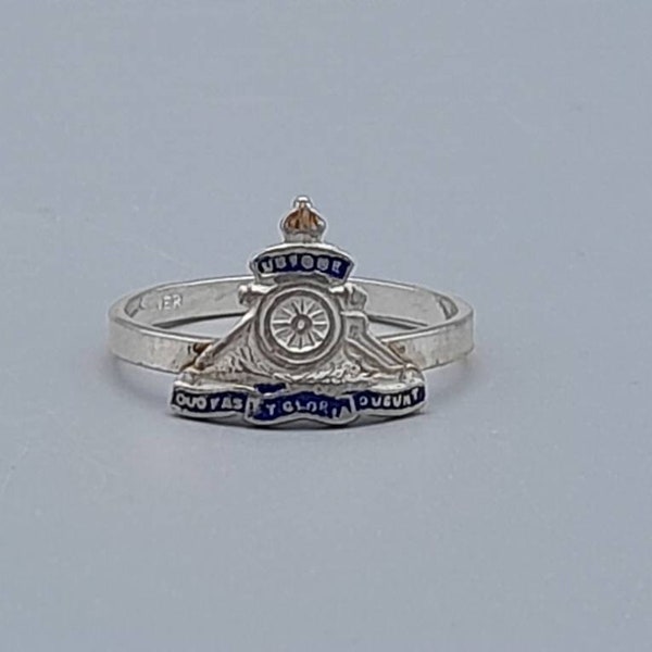 Royal Ring - Etsy UK