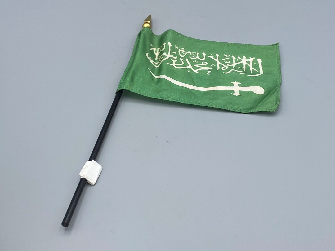 Saudi Arabia Vintage Decorative Flag, Length 27cm - Etsy