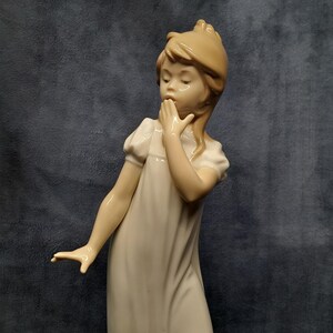 Nao by Lladro, Young Girl Yawning Spanish Porcelain Figurine, 29cm Tall ...