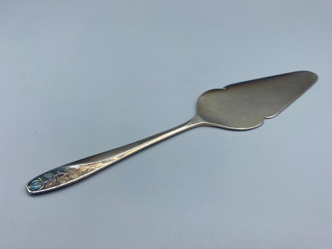 Falstaff Plate EPNS Cake Lifter Utensil With Floral Design in Handle ...