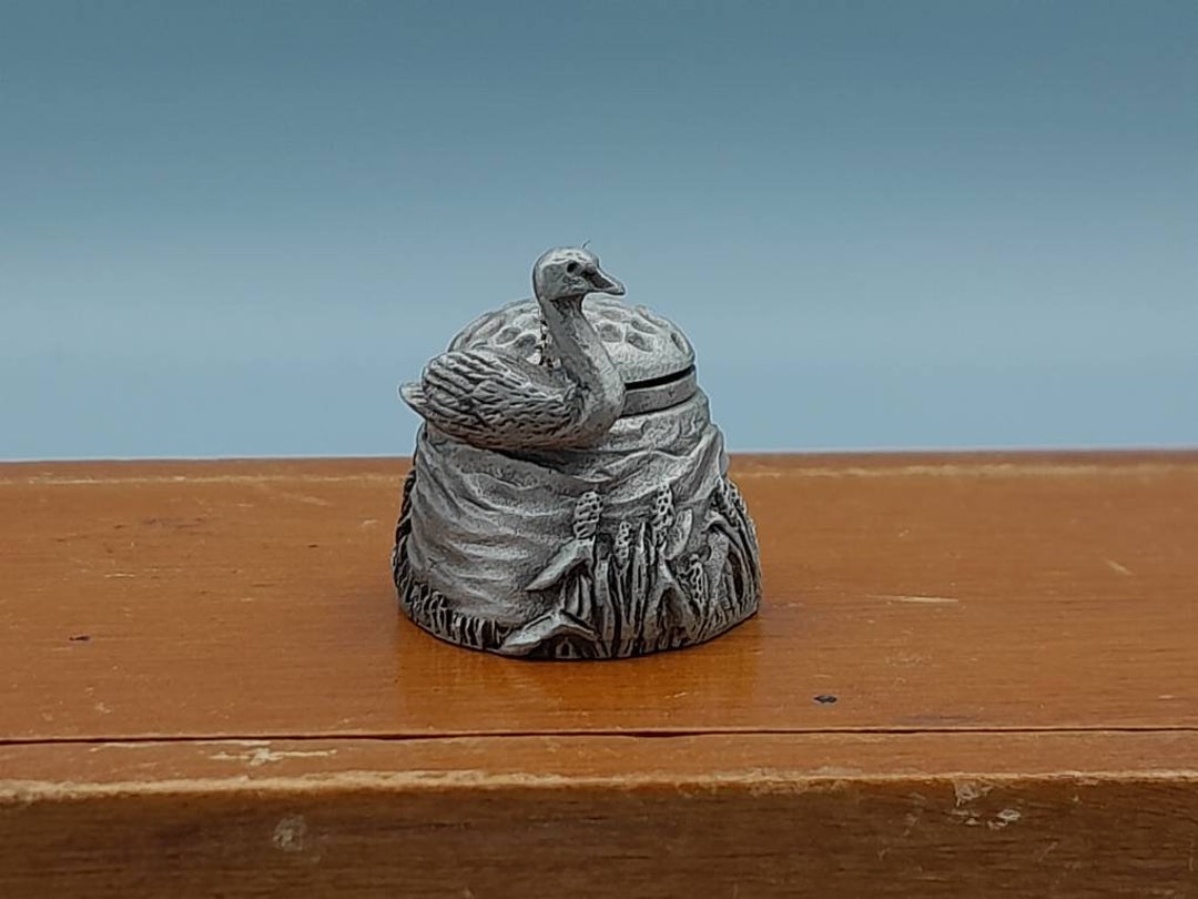 Novelty Pewter Thimble, Animated Swan, Vintage Thimbles - Etsy