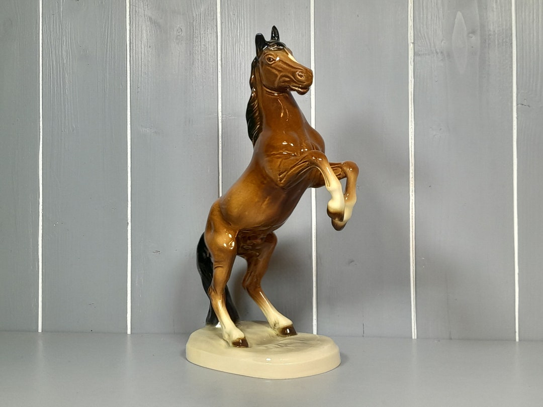 Hertwig Katzhutte Horse, Porcelain Horse Figurine, Germany C1941-1958 ...