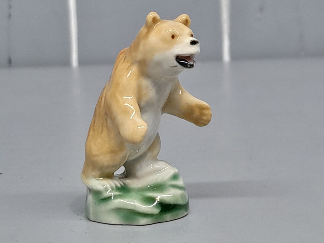 Buy Early Wade Whimsie Grizley Bear , Vintage Miniature Porcelain ...